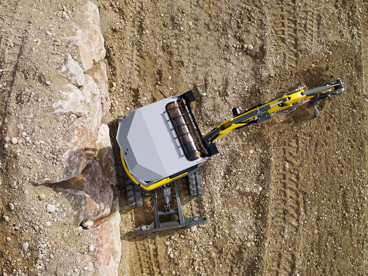 EZ17 Tracked Zero Tail excavator | Wacker Neuson