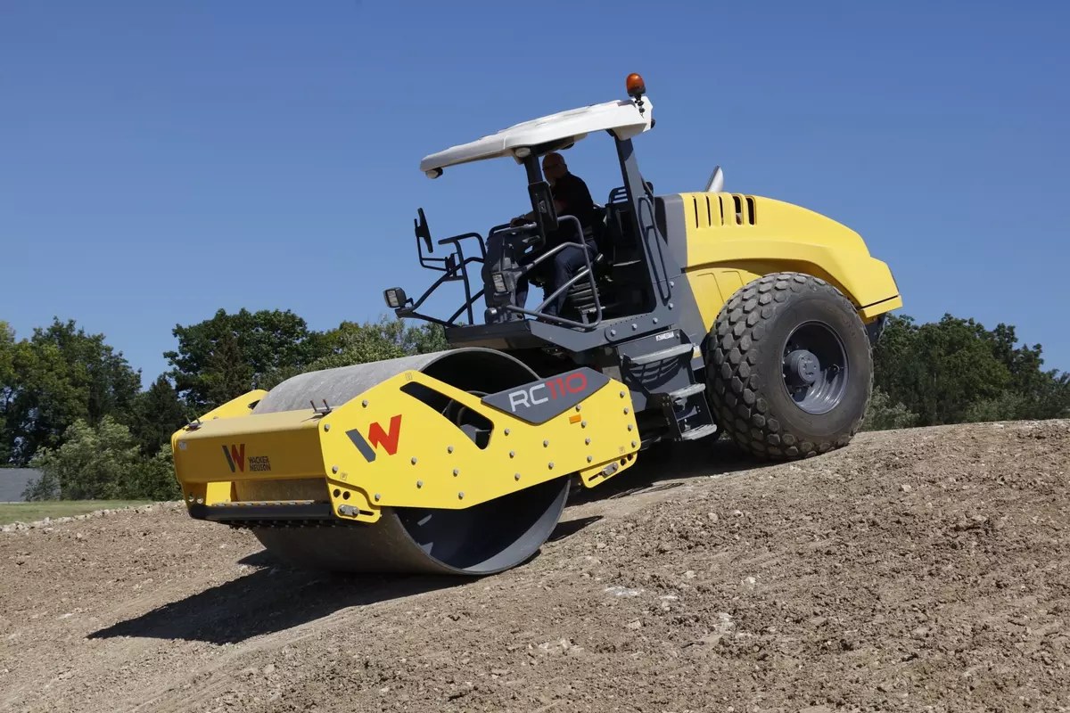 RC110 soil compactor in the 11-metric ton class | Wacker Neuson